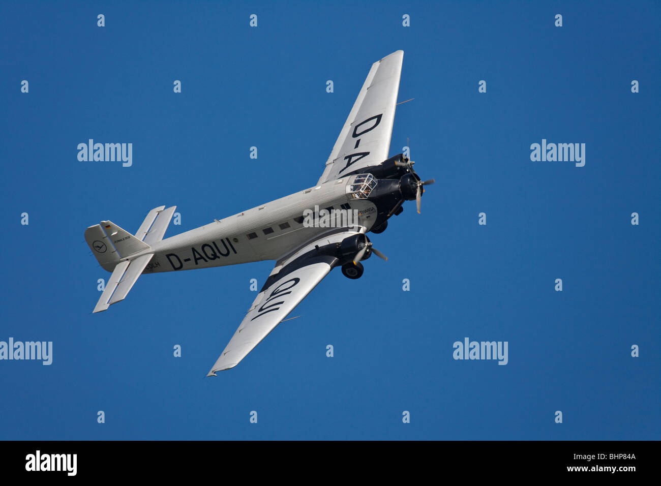Junkers ju 52 lufthansa hi-res stock photography and images - Alamy
