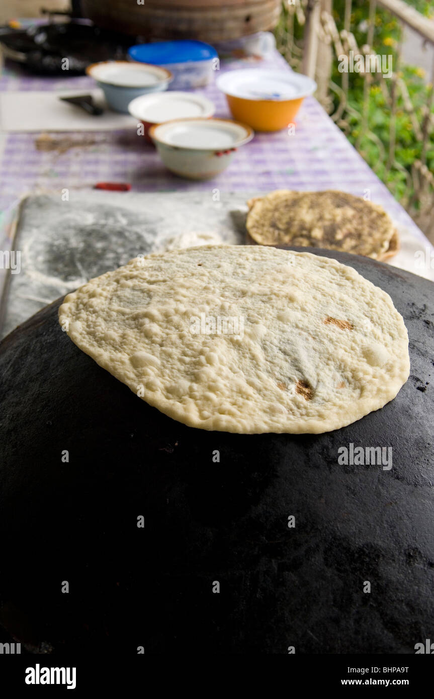 Tannour hi-res stock photography and images - Alamy