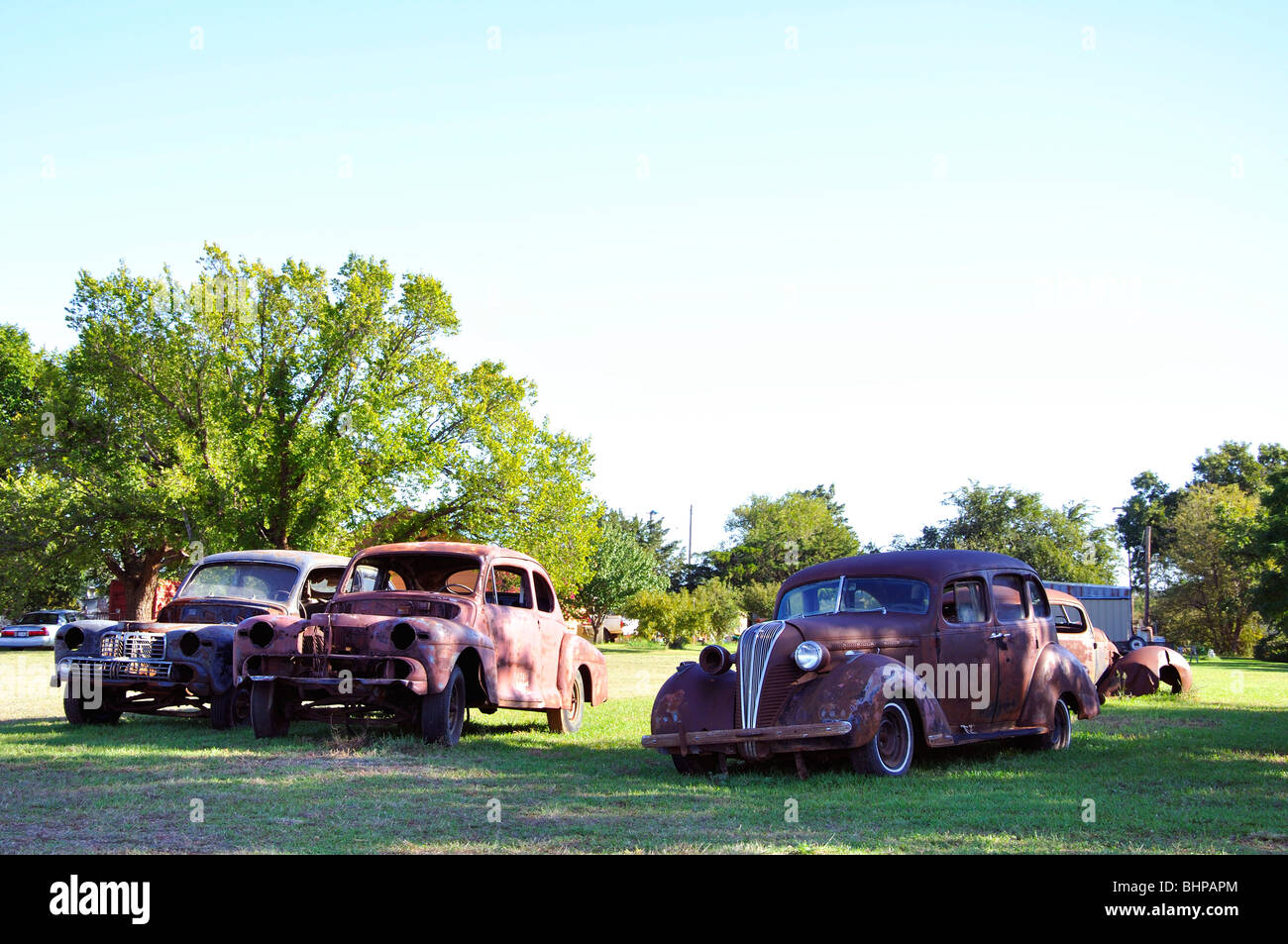 Rotten cars hi-res stock photography and images - Alamy