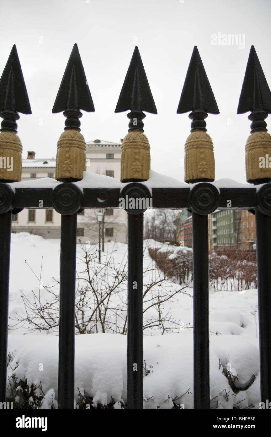 Cast Iron gold spike railings Stock Photo - Alamy