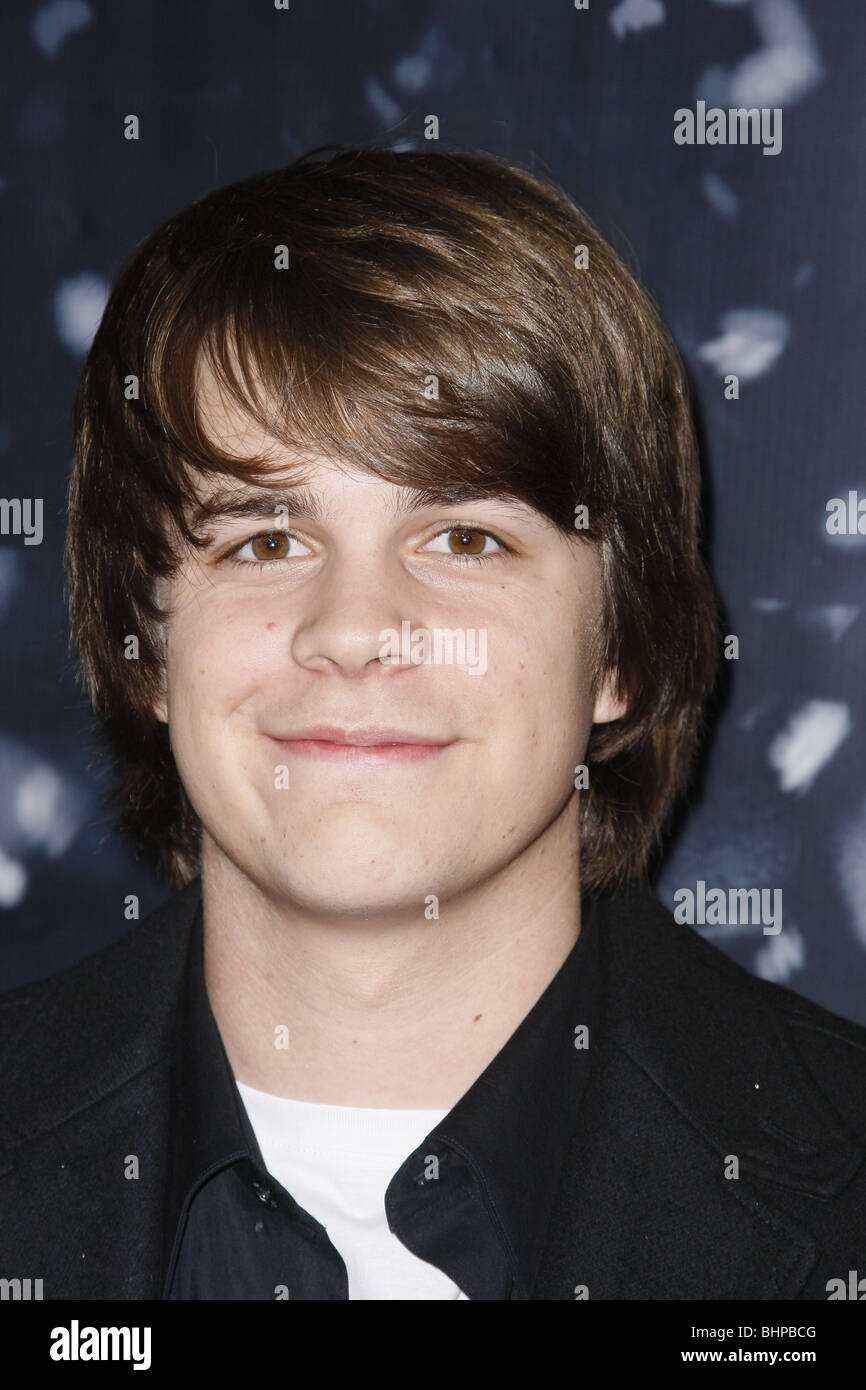 Johnny Simmons Movies
