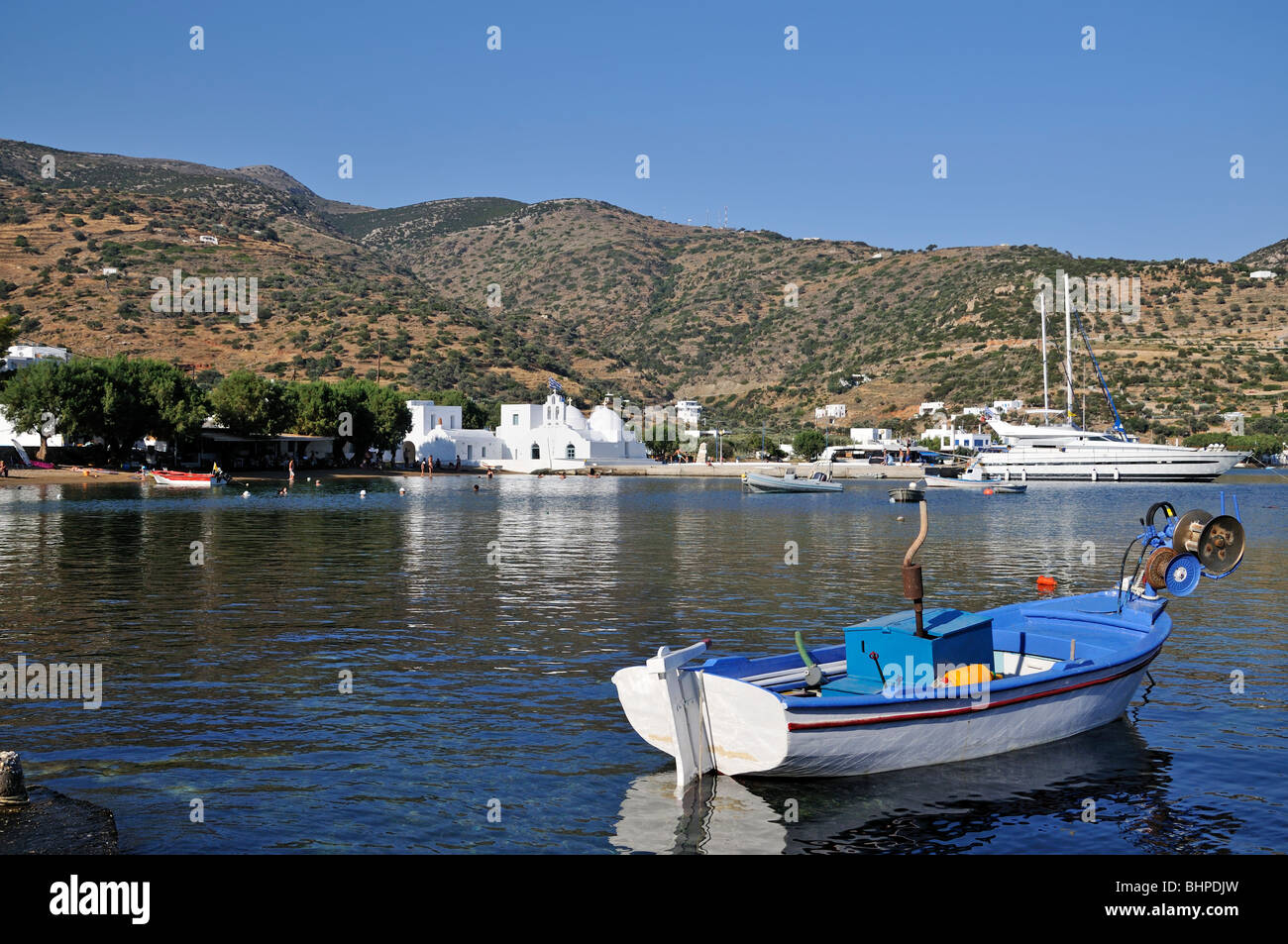 Vathi beach and port, Sifnos island, Greece Stock Photo - Alamy