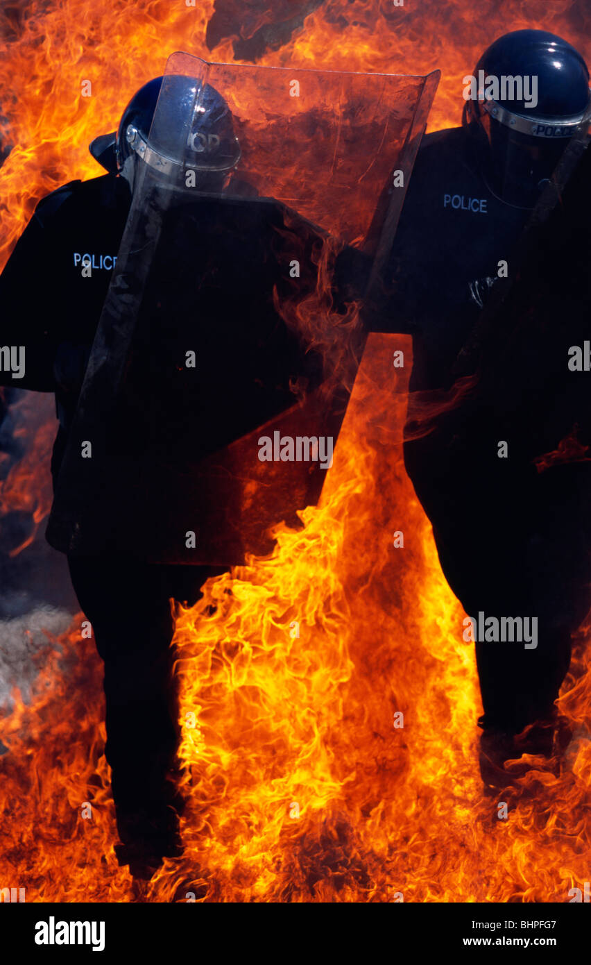 Bomb training hi-res stock photography and images - Alamy