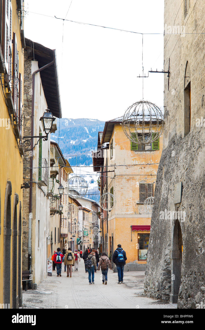 Italian historic centre hi-res stock photography and images - Alamy