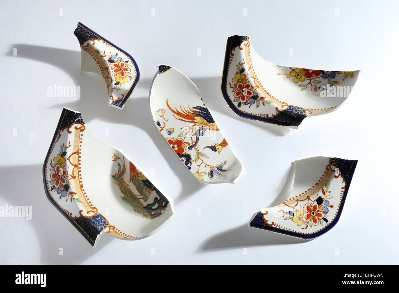 Broken dishes hi-res stock photography and images - Alamy