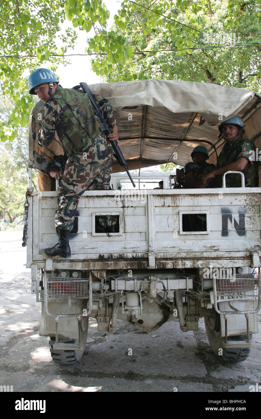 Un troop peace hi-res stock photography and images - Alamy