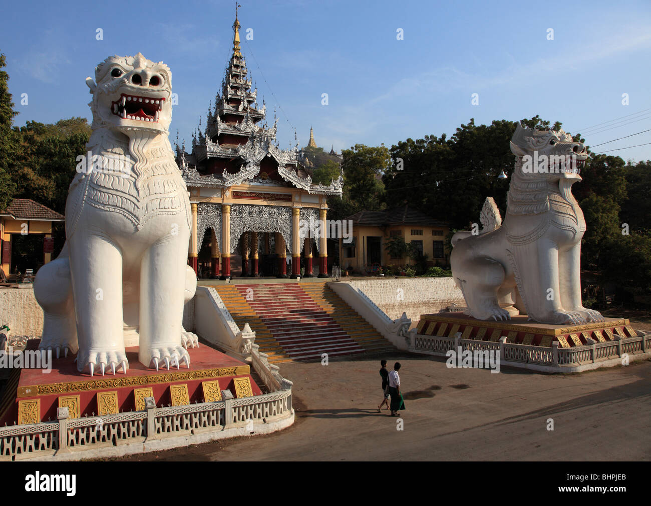 Myanmar, Burma, Mandalay, Mandalay Hill entrance, lion statues Stock ...