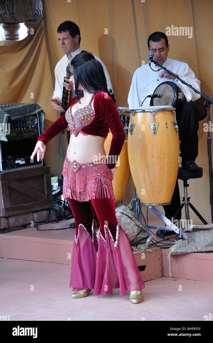 Moroccan Dance High Resolution Stock Photography and Images - Alamy