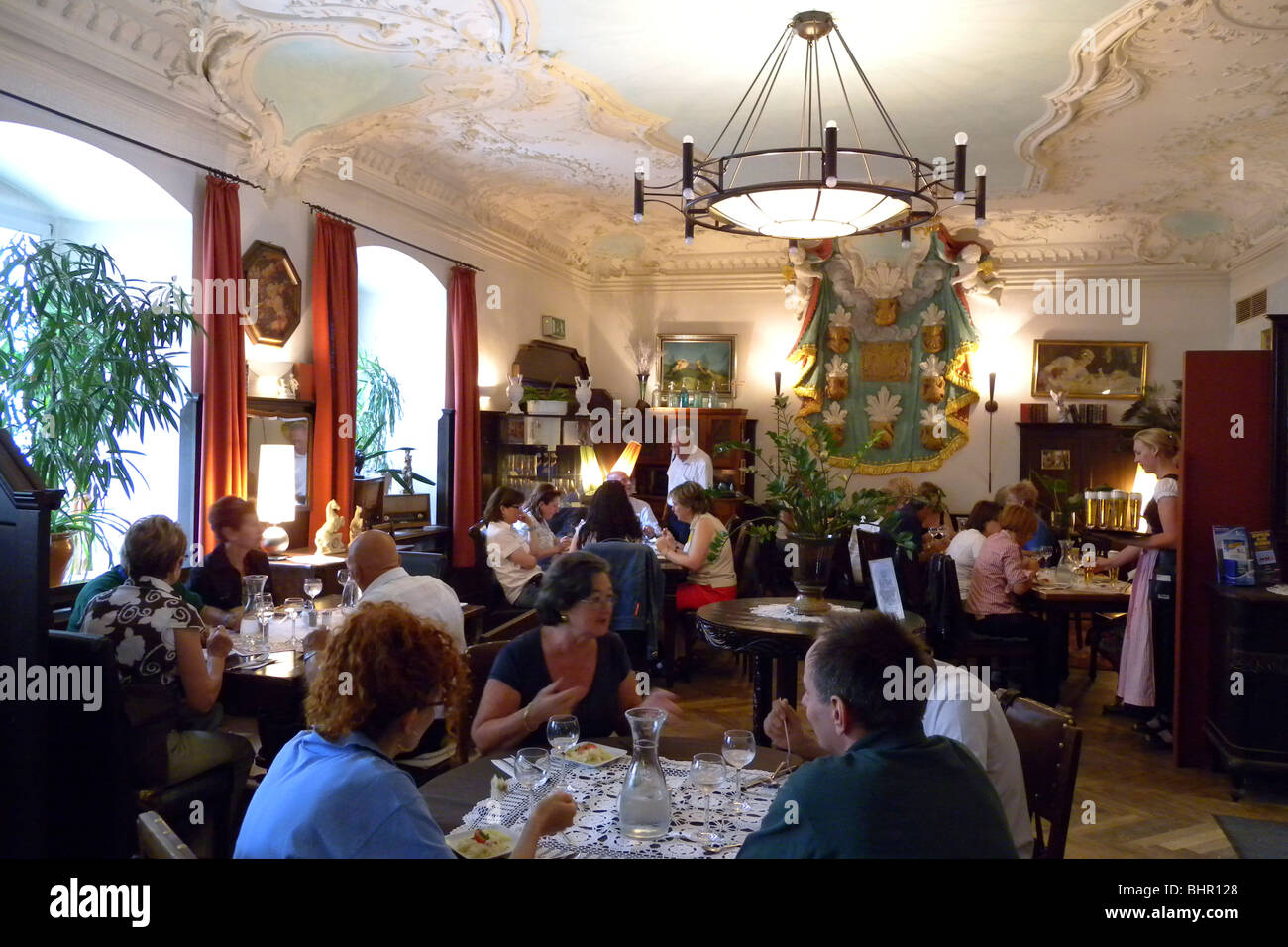 Restaurant zum augustiner hi-res stock photography and images - Alamy