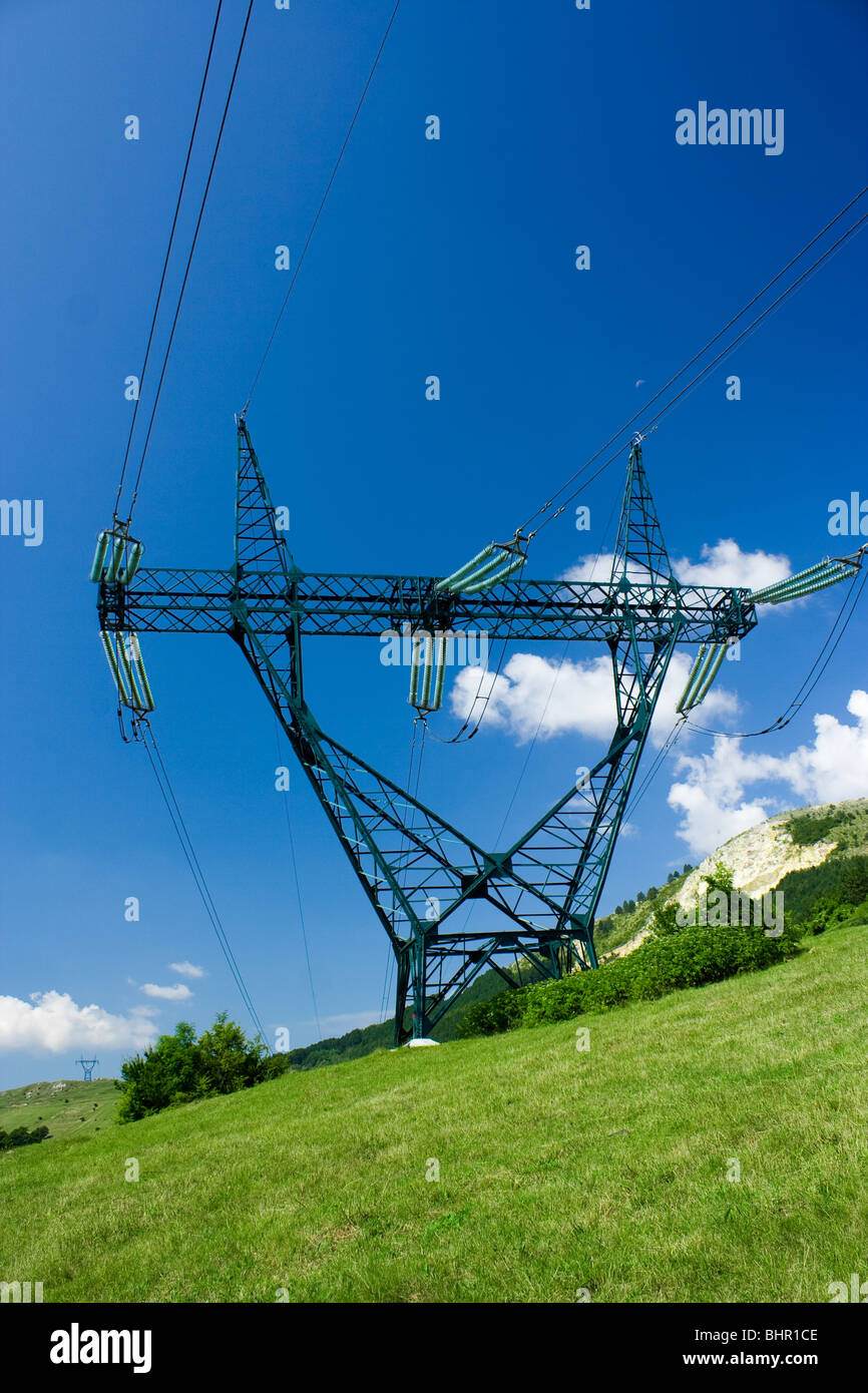 Electrical line towers over hi-res stock photography and images - Alamy