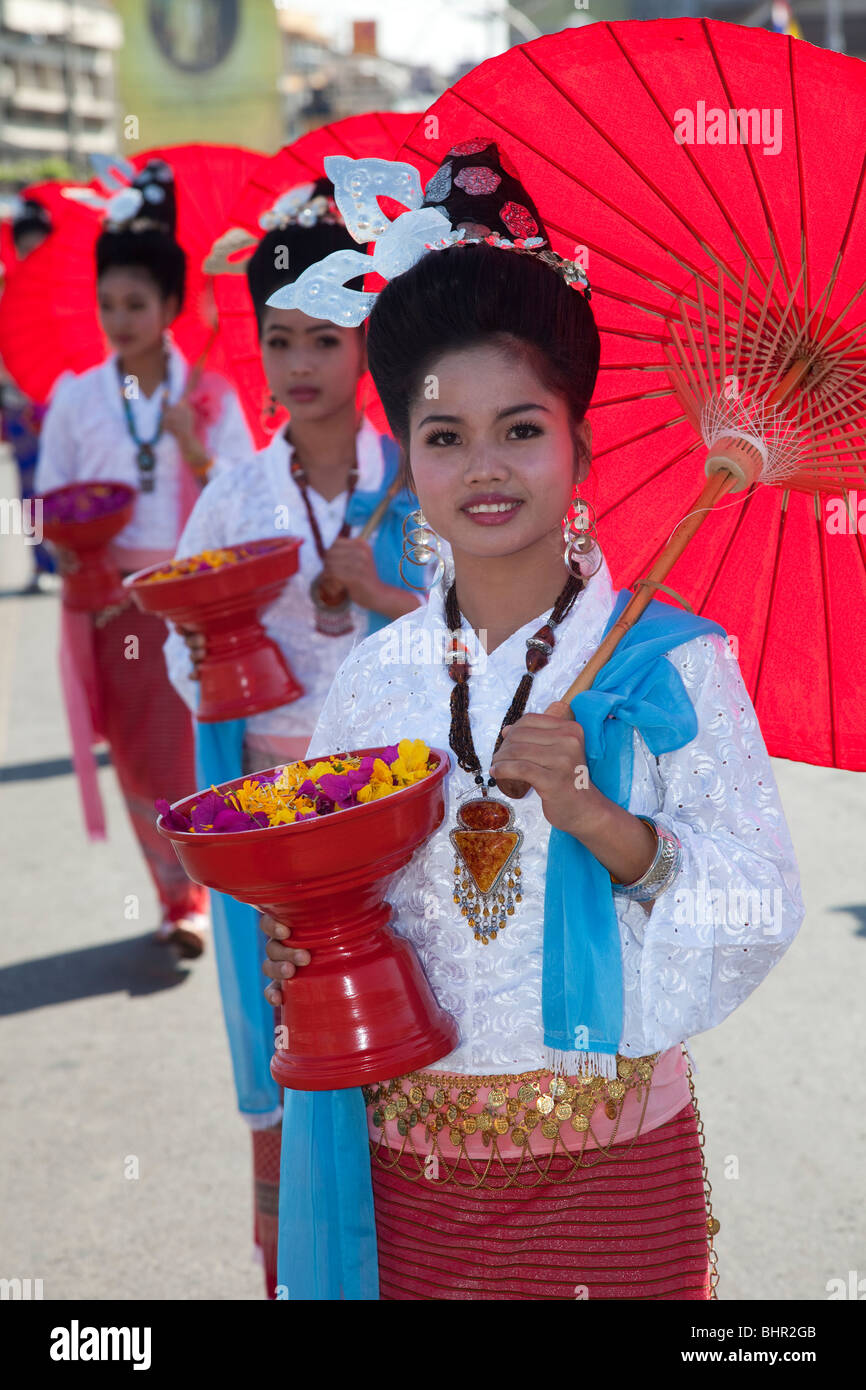 Flower display, Asian woman portrait floral art gaily decorated ...