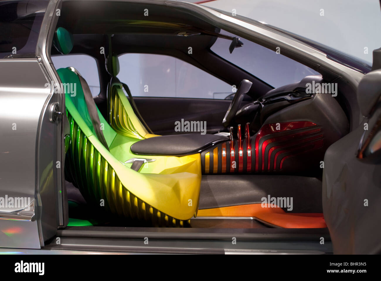 Showroom europe innovation design modern contemporary technology detail ...