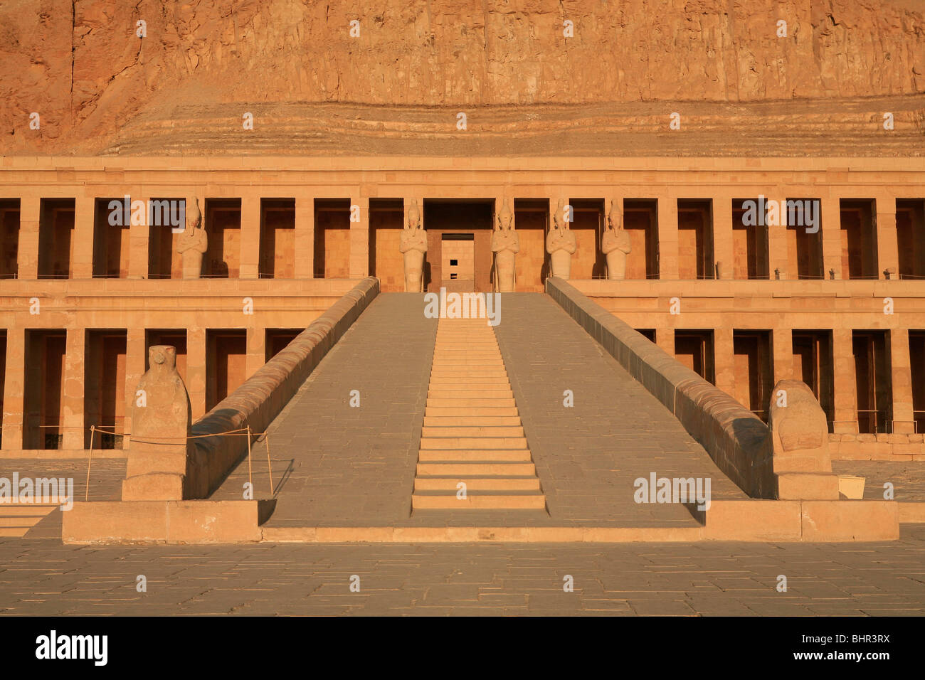 Queen Hatshepsut Mortuary Temple