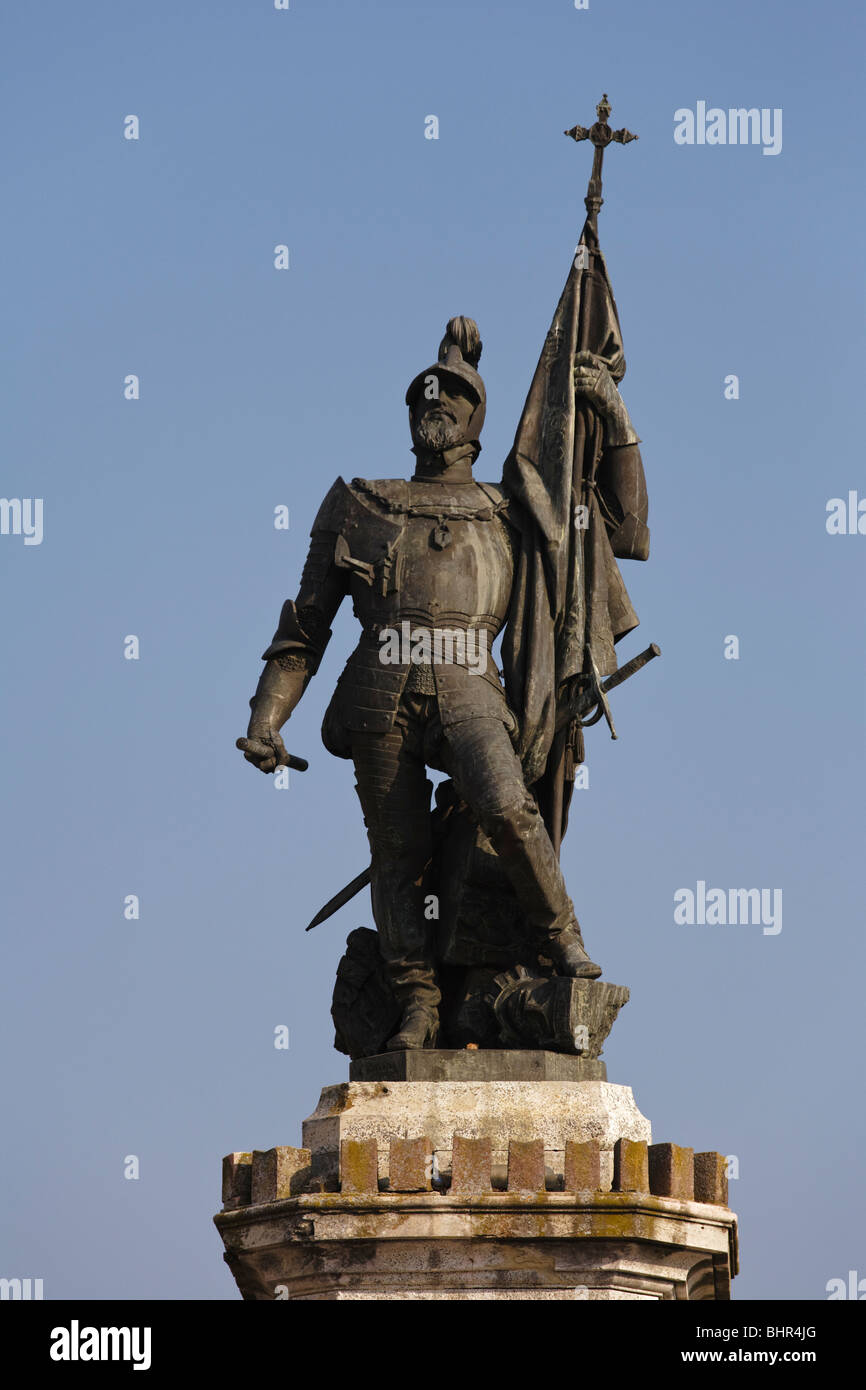 Hernan Cortes estatue in Medellín, Badajoz, Spain Stock Photo - Alamy