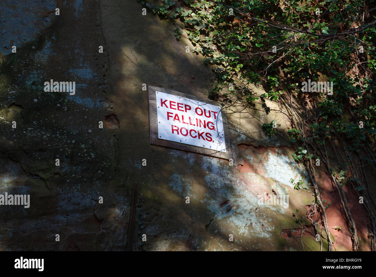 Falling rock warning sign on hi-res stock photography and images - Alamy