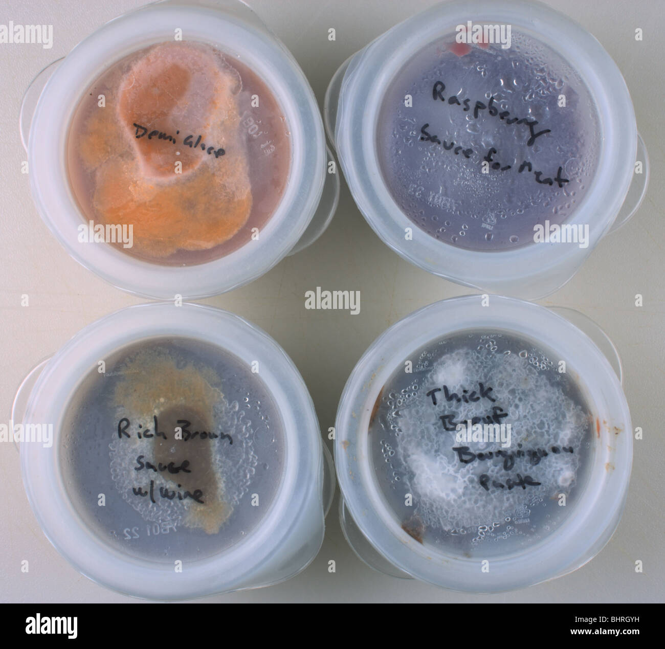 Plastic sauce containers hi-res stock photography and images - Alamy