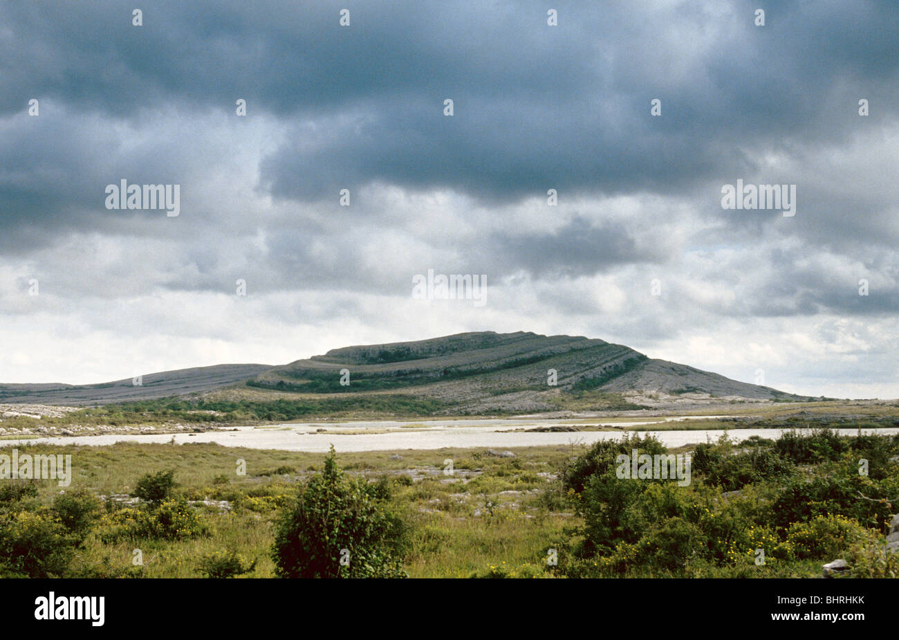 Mullaghmore burren hi-res stock photography and images - Alamy