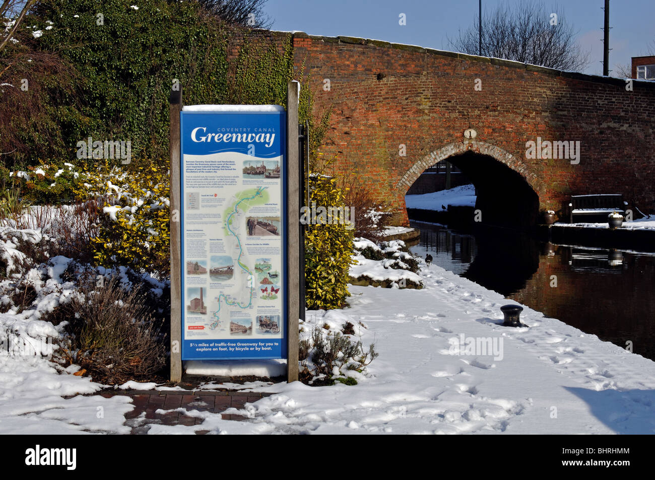 Greenway sign hi-res stock photography and images - Alamy