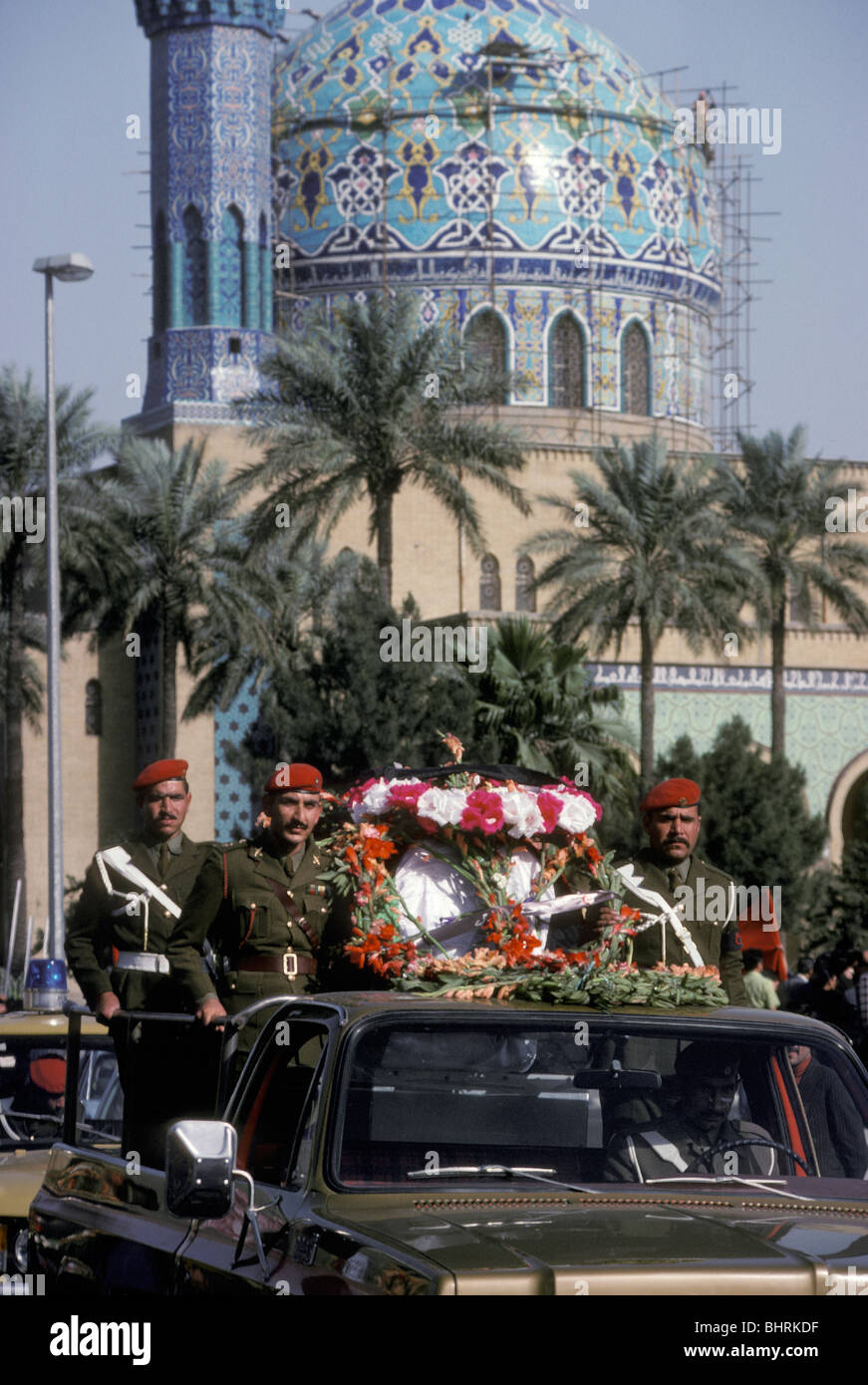 Military Funeral Procession Stock Photos & Military Funeral Procession ...