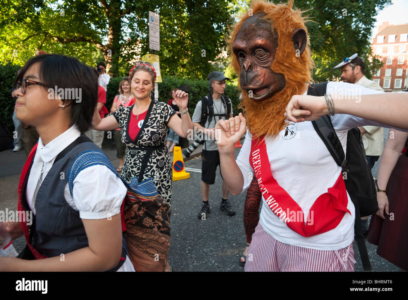 Tamsin omond climate rush suffragettes hi-res stock photography and ...