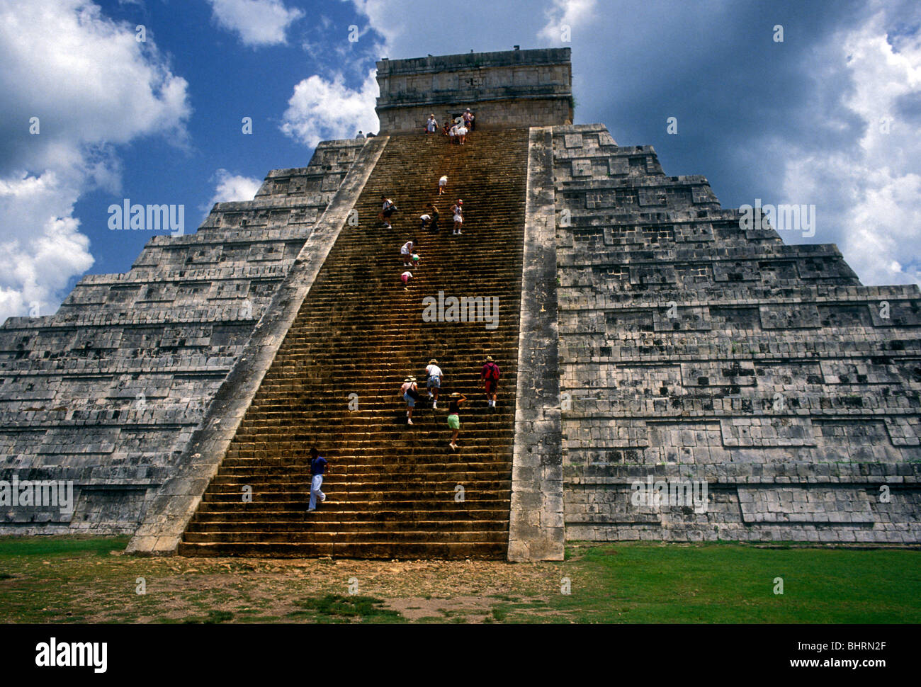 El Castillo, Pyramid of Kukulcan, Chichen Itza Archaeological Site ...