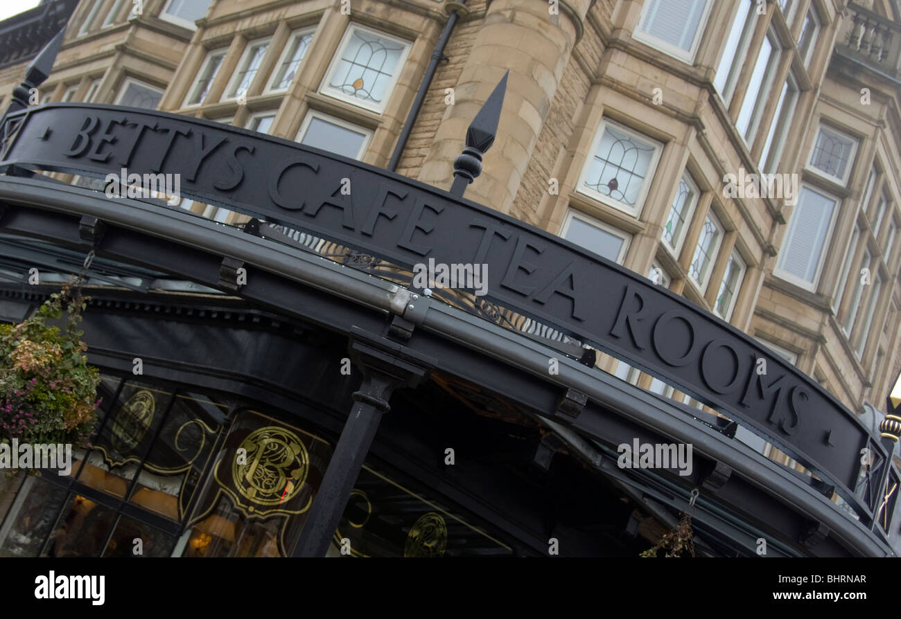 Bettys tea rooms hi-res stock photography and images - Alamy