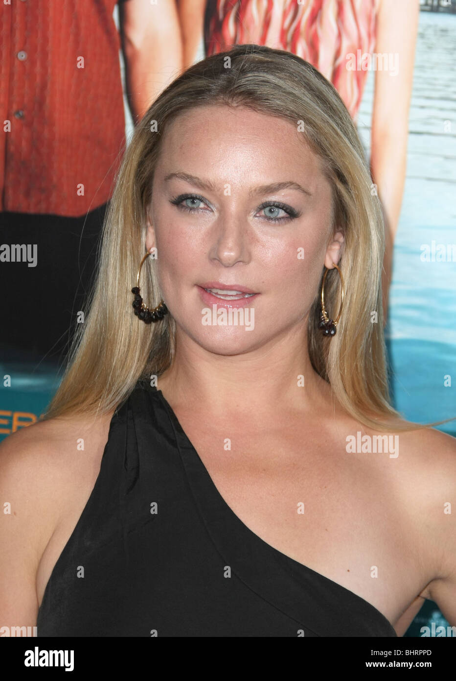 ELISABETH ROHM COUPLES RETREAT AMERICAN PREMIERE LOS ANGELES CA USA 05 ...