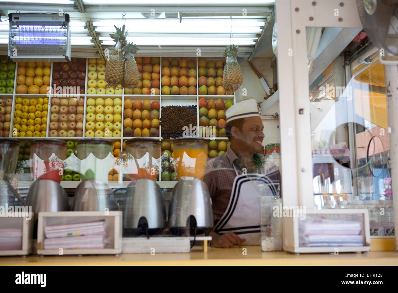 Al Balad old town Jeddah Saudi Arabia souk market Stock Photo - Alamy