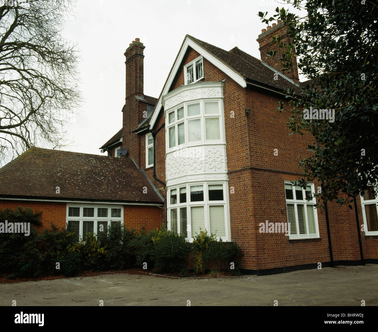 Bay window edwardian house hi-res stock photography and images - Alamy