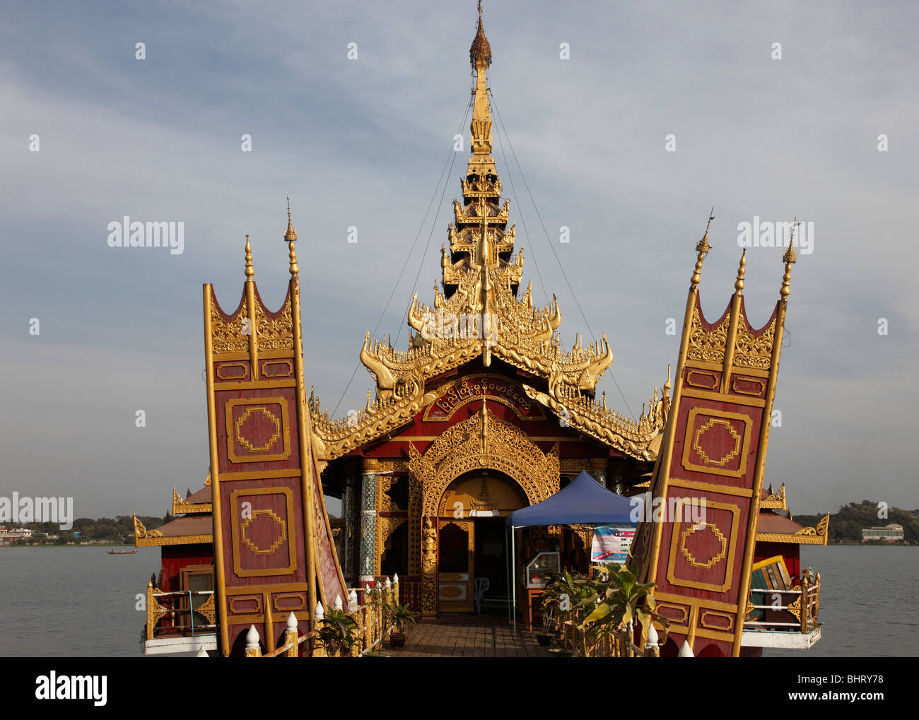 Myanmar, Burma, Amarapura, Tet Thay Pond, Royal Barge Stock Photo - Alamy
