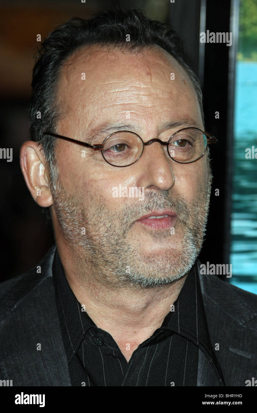 JEAN RENO COUPLES RETREAT AMERICAN PREMIERE LOS ANGELES CA USA 05 ...