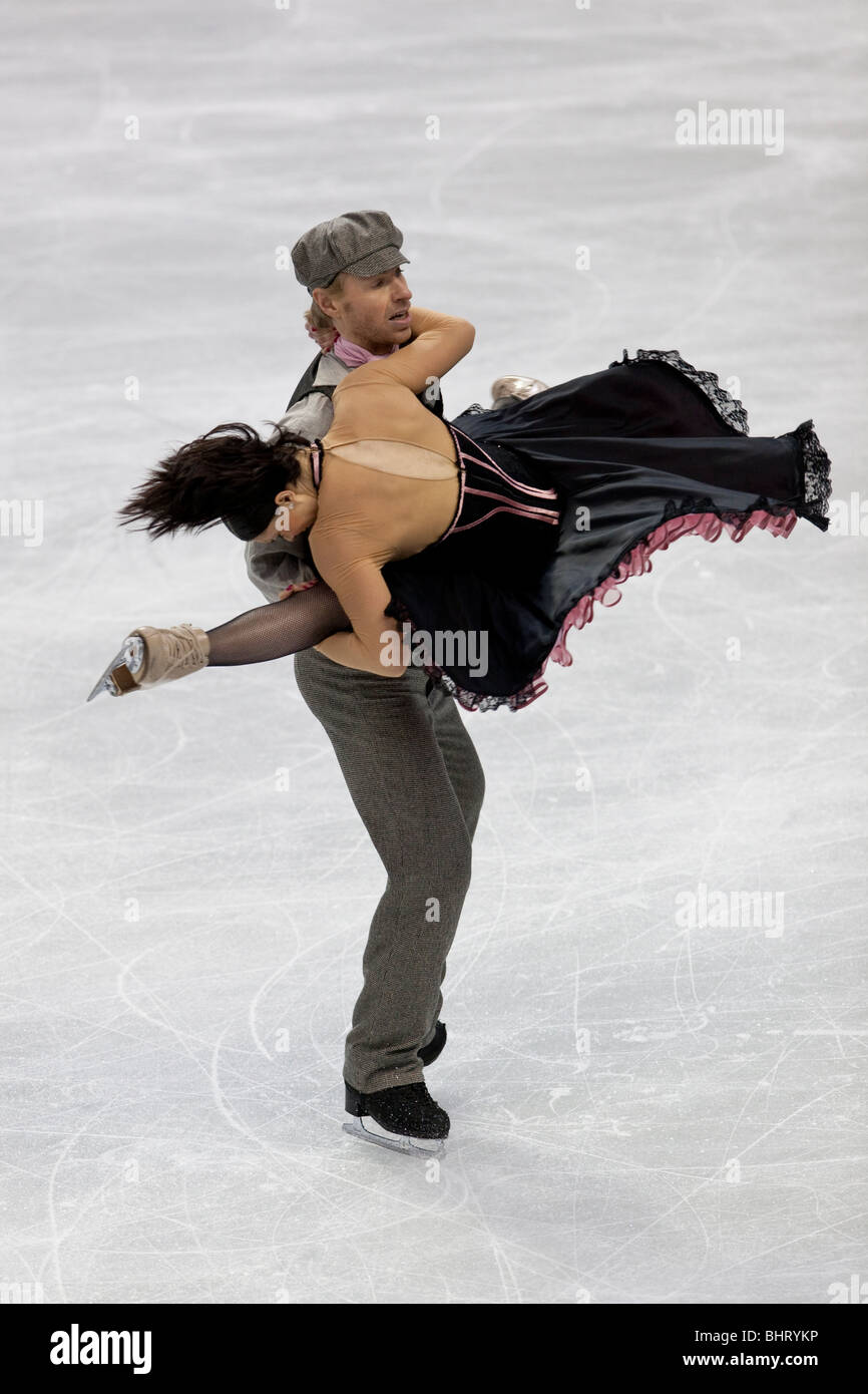 Isabelle Delobel and Olivier Schoenfelder (FRA) competing in the Figure ...
