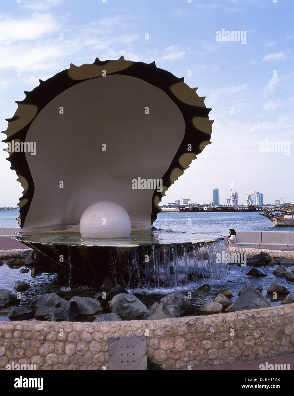 The Pearl Monument on Corniche, Doha, Ad Dawhah Municipality, State of ...