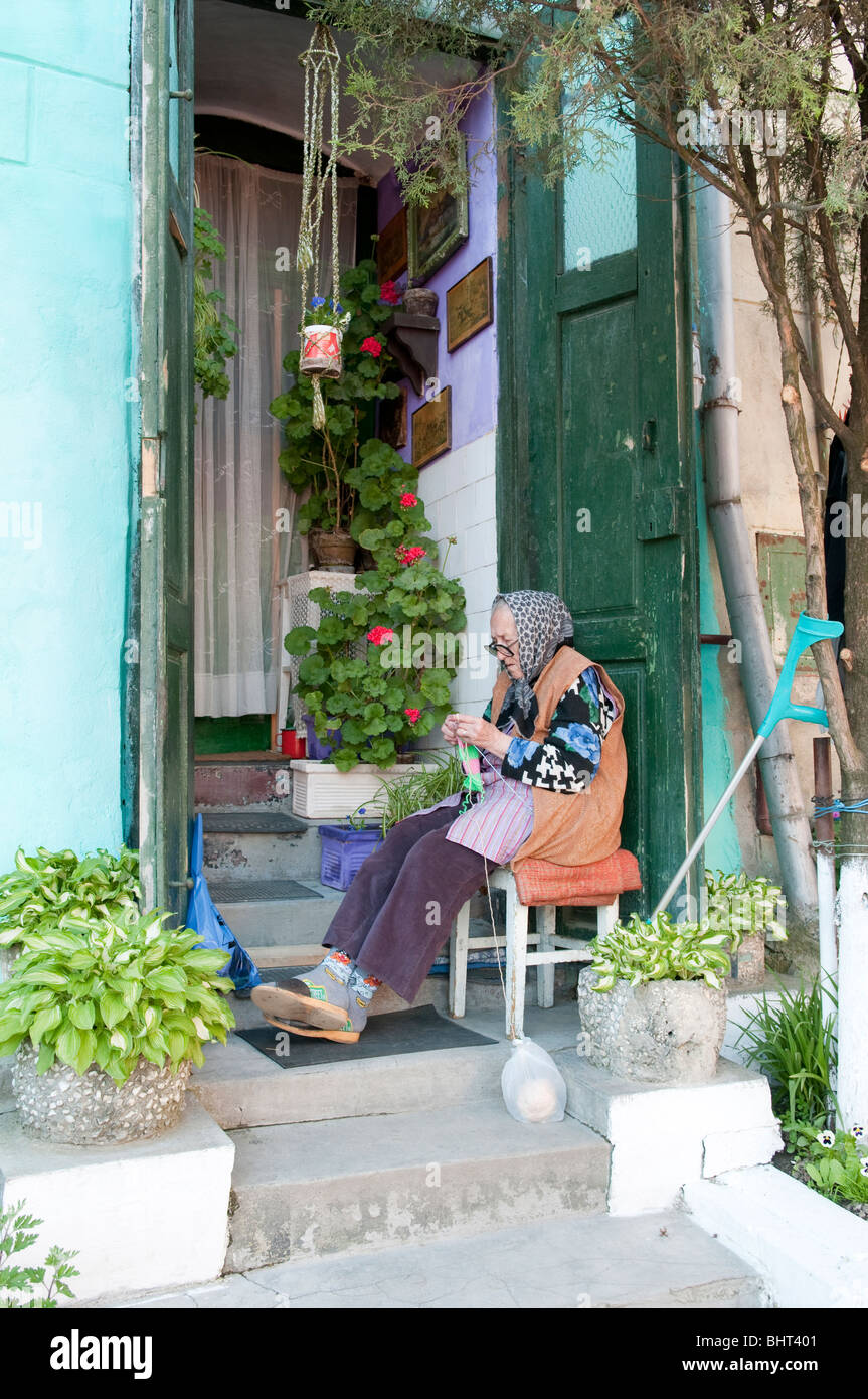 Eastern knitting hi-res stock photography and images - Alamy