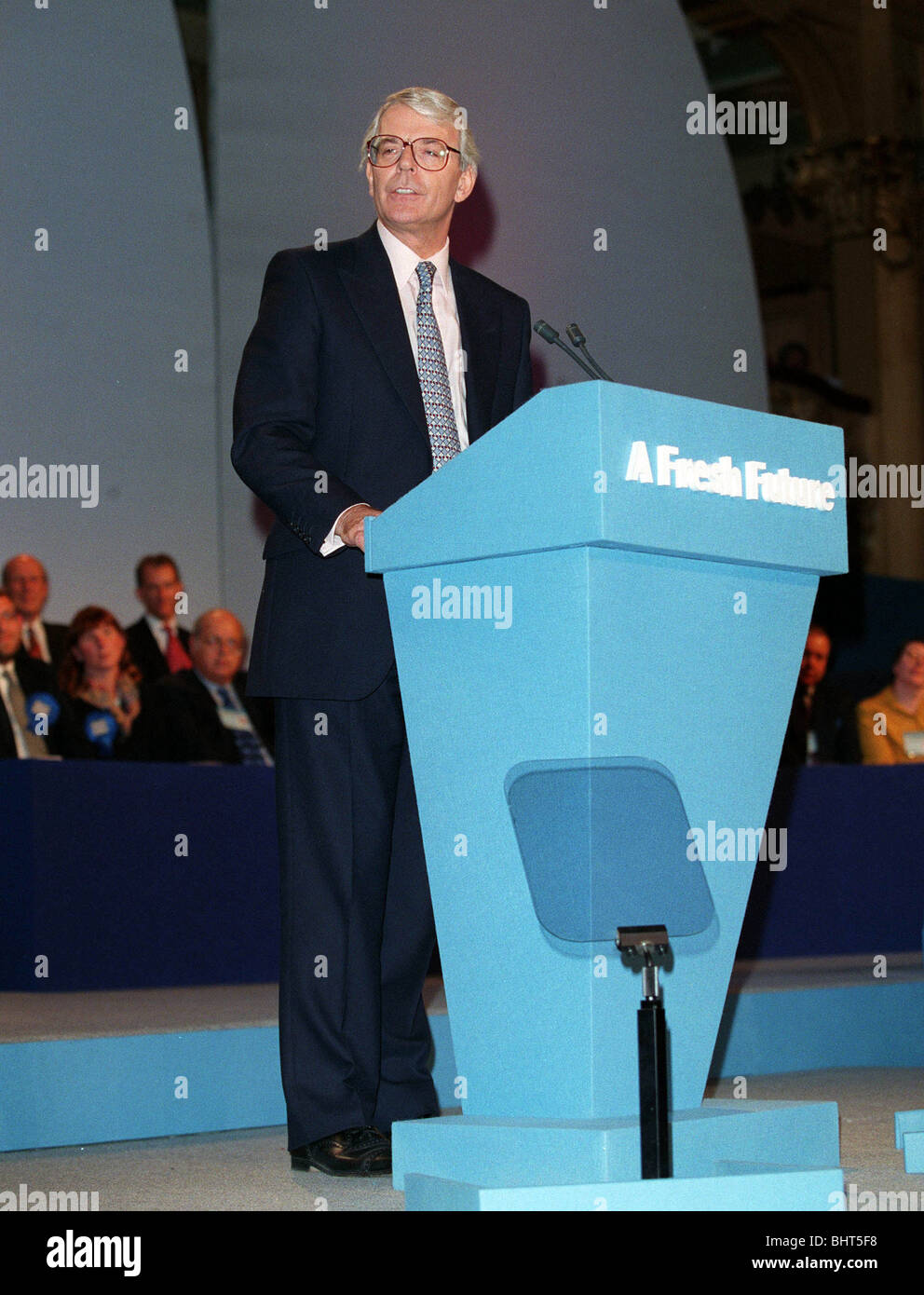 JOHN MAJOR MP CONSERVATIVE PARTY HUNTINGDON 16 October 1997 Stock Photo ...