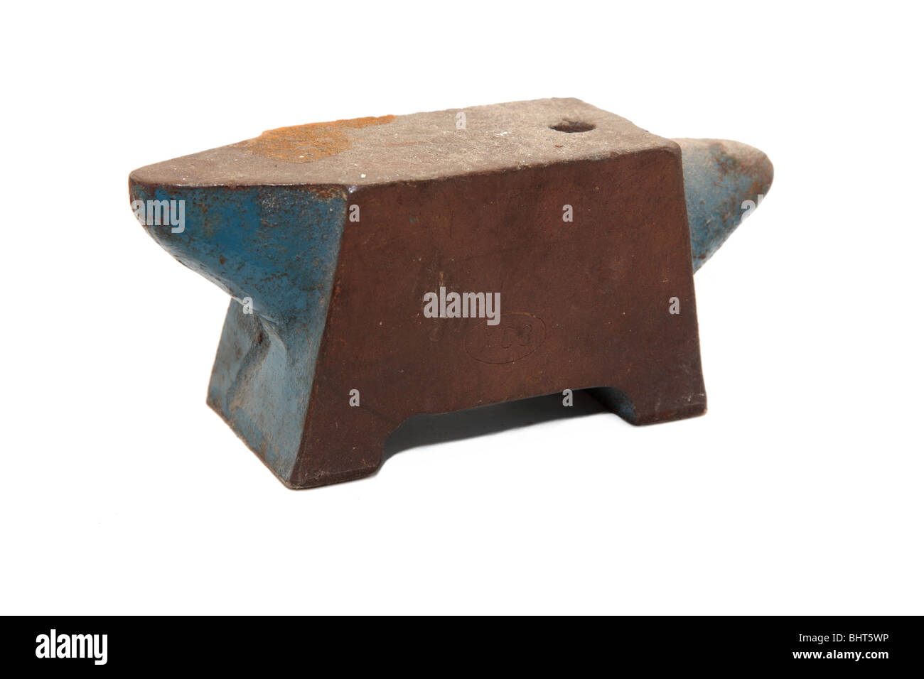 Blacksmiths anvil hi-res stock photography and images - Alamy
