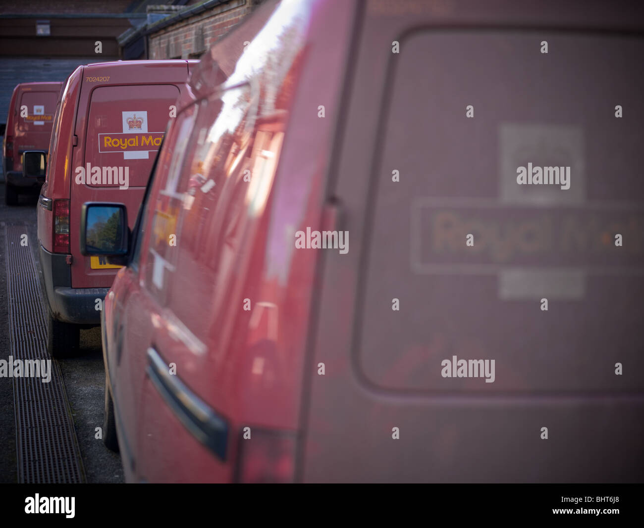 Royal Mail post office Vans Stock Photo - Alamy