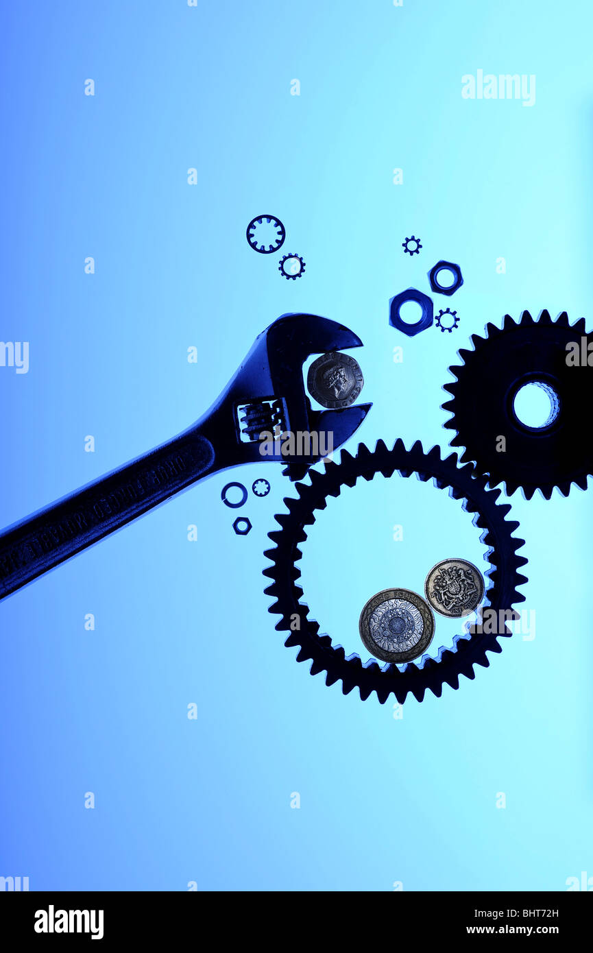 Cogs turning hi-res stock photography and images - Alamy