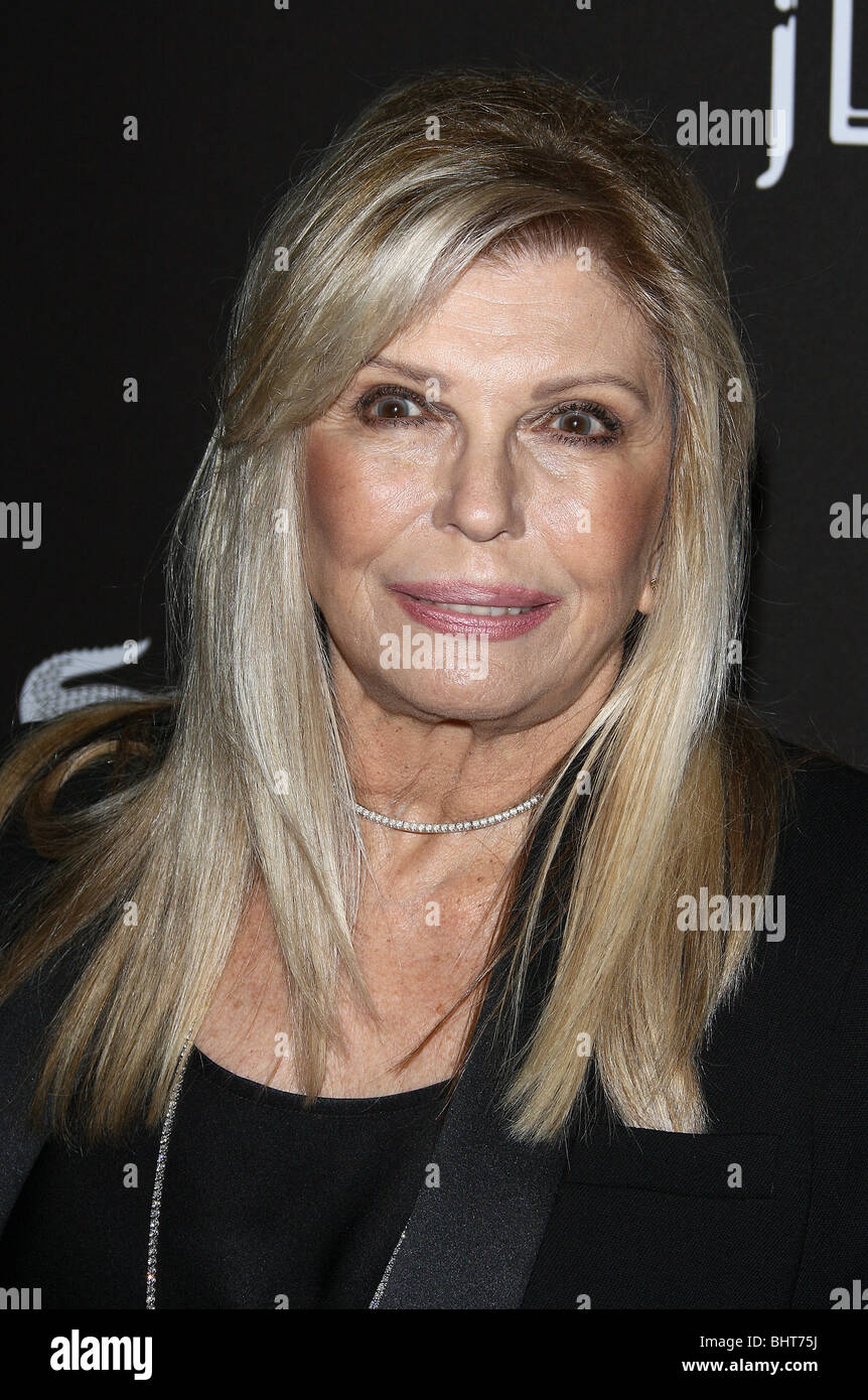Nancy sinatra portrait hi-res stock photography and images - Alamy