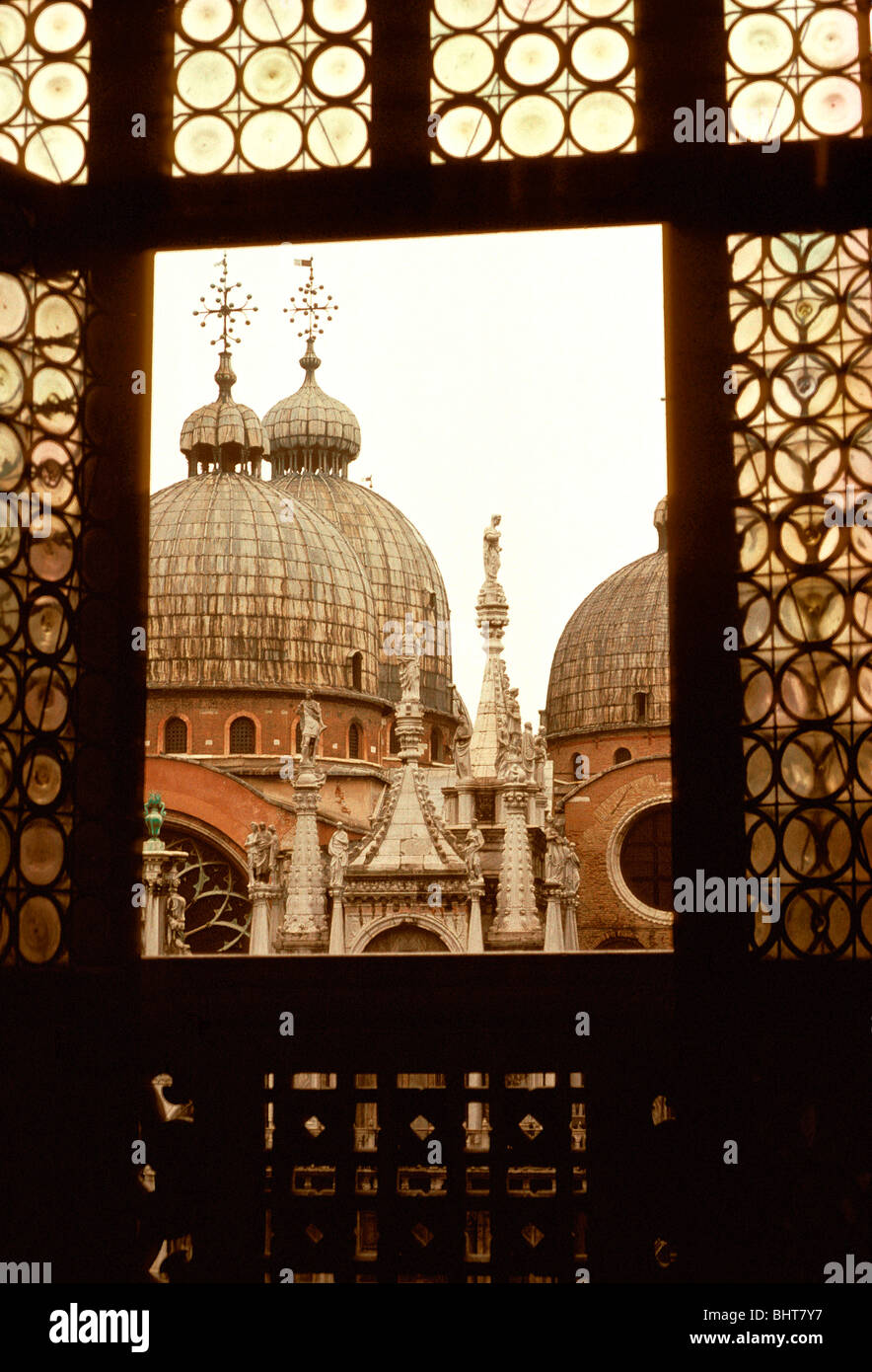 Venice italy view through window hi-res stock photography and images ...