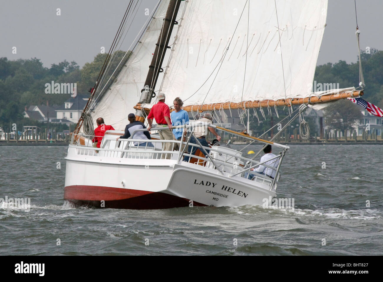 Skipjack LADY HELEN in the annual skipjack races Stock Photo - Alamy
