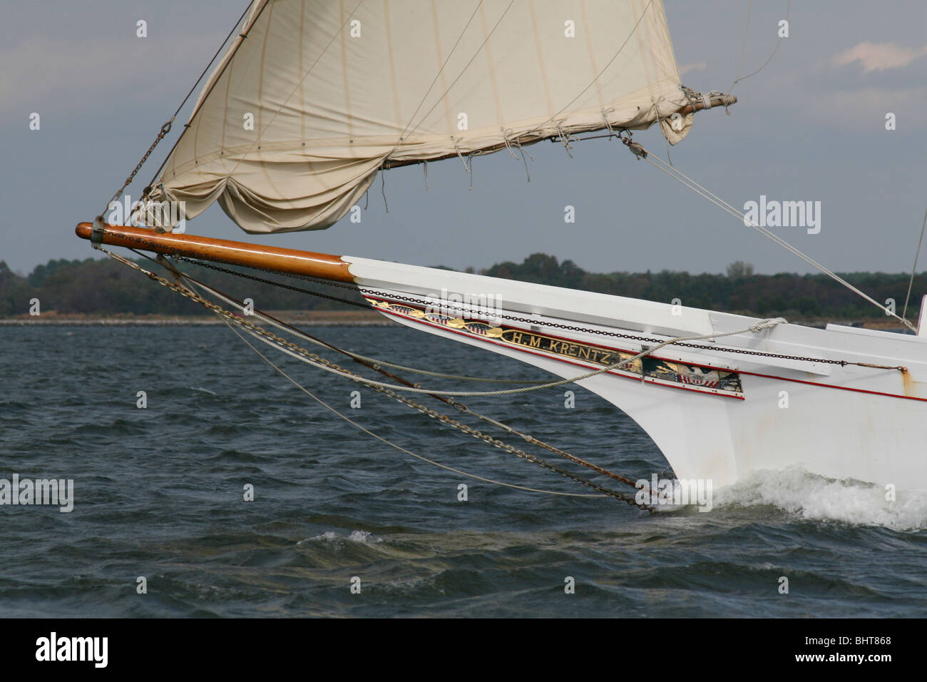 Skipjack sail hi-res stock photography and images - Alamy