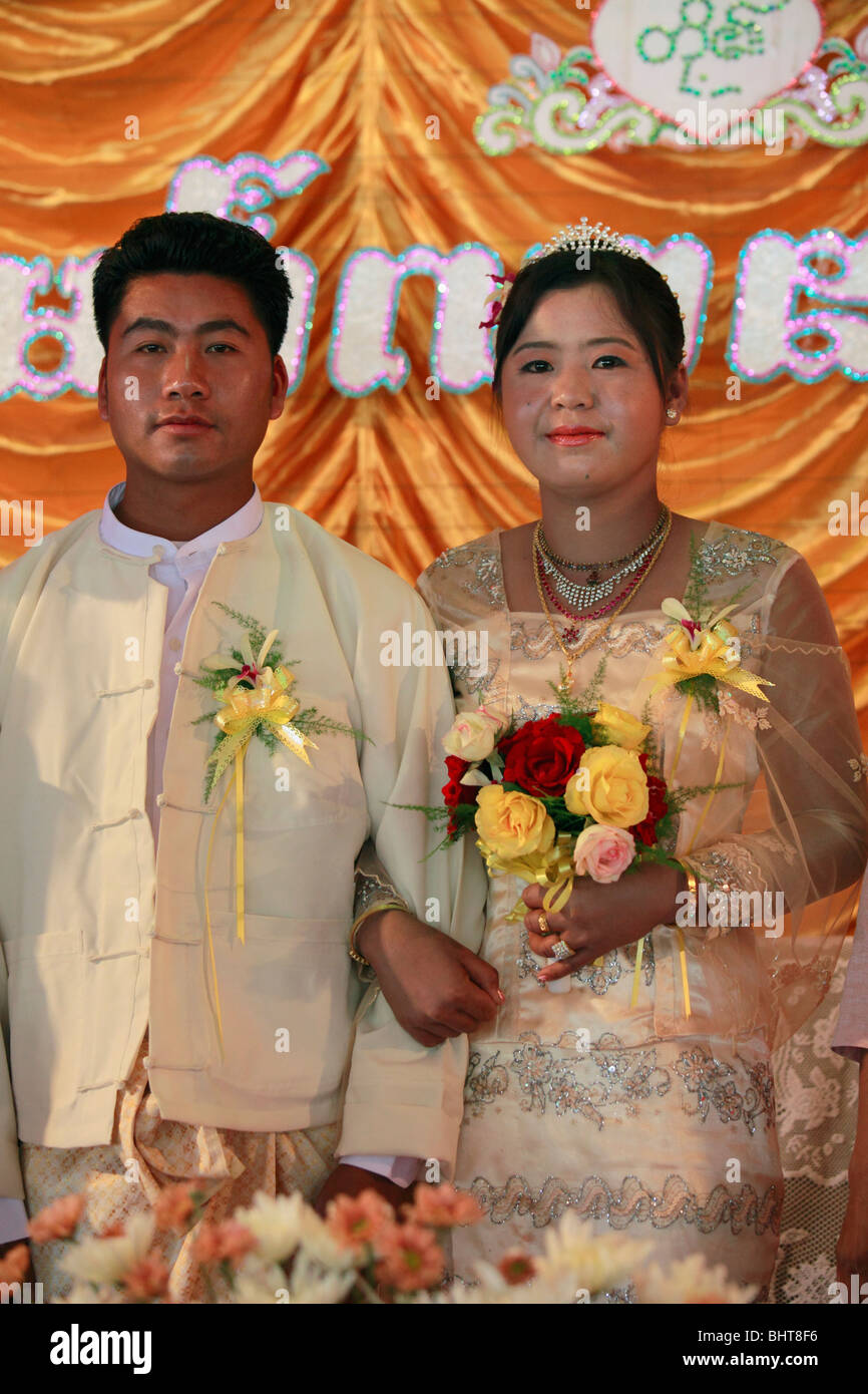 Myanmar, Burma, Nyaungshwe, Shan newlywed couple, people, Shan State ...
