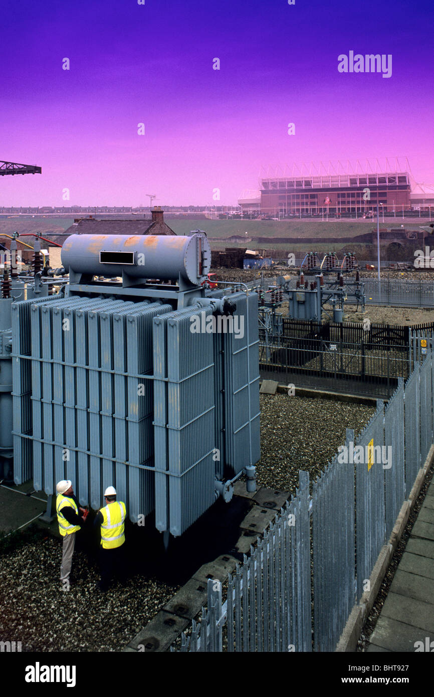 Power switching station hi-res stock photography and images - Alamy