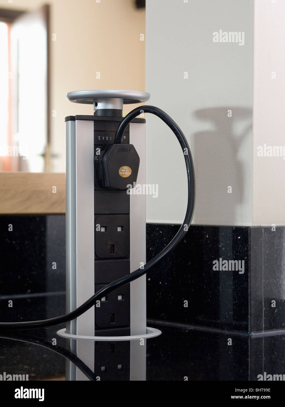 Plug pull hi-res stock photography and images - Alamy