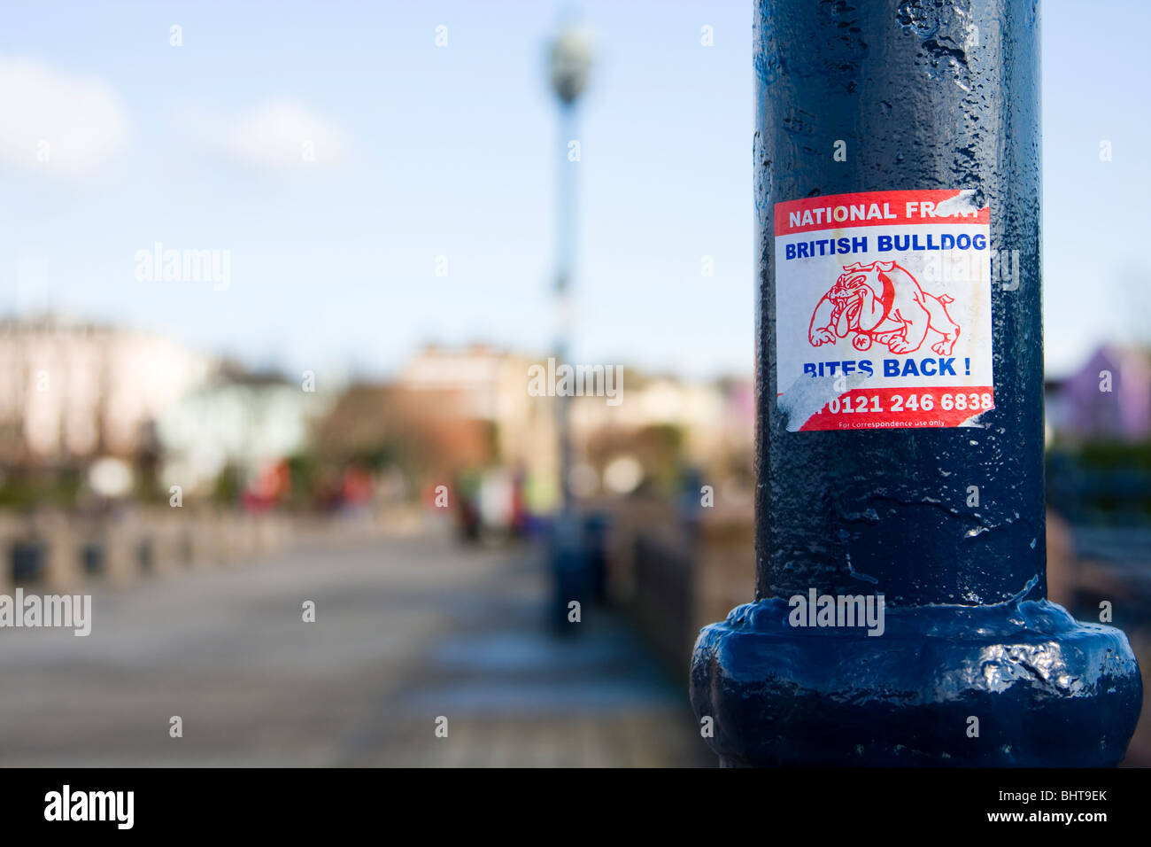 Lamp post sticker hi-res stock photography and images - Alamy