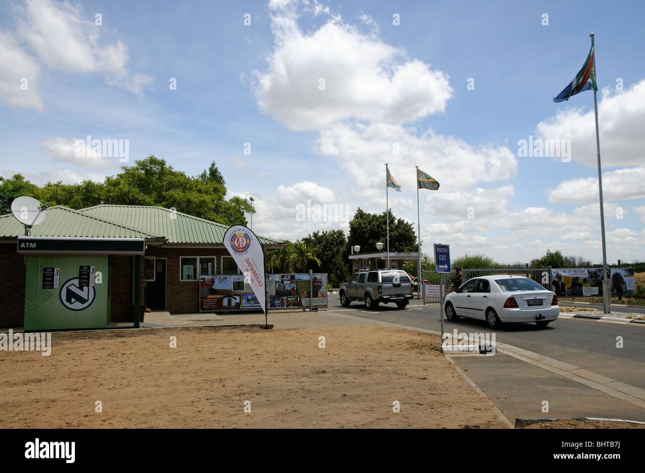 Entrance to the former Victor Verster jail now called Drakenstein ...