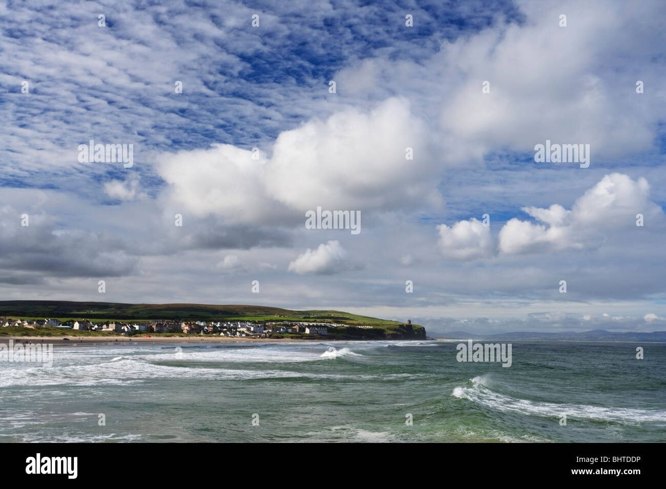 Big sky over the Irish Sea looking toward Castlerock and Mussendun ...