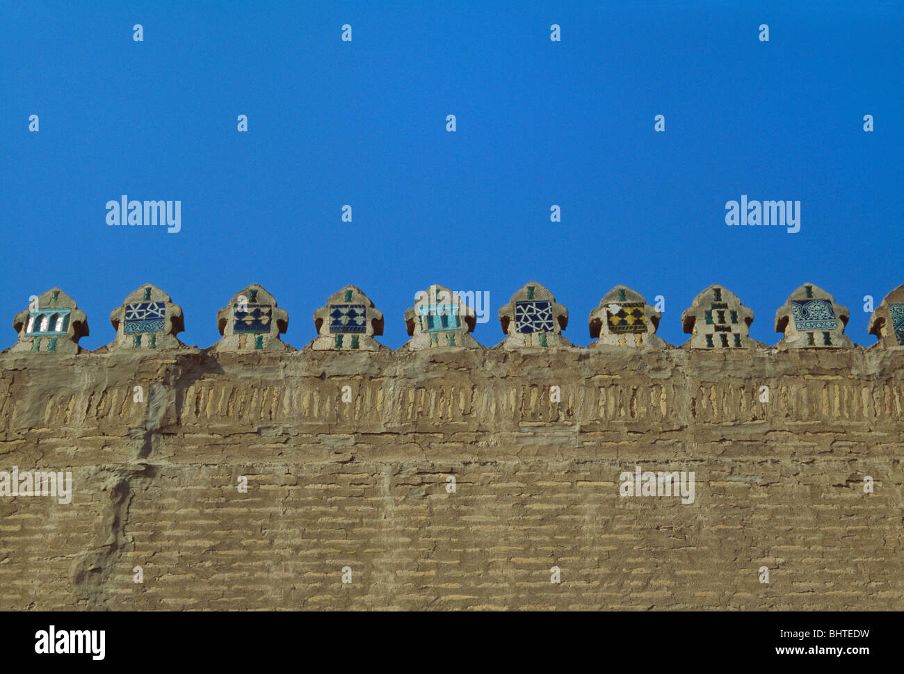 Crenelated wall at Tosh-Khovi Palace, Khiva, Uzbekistan Stock Photo - Alamy