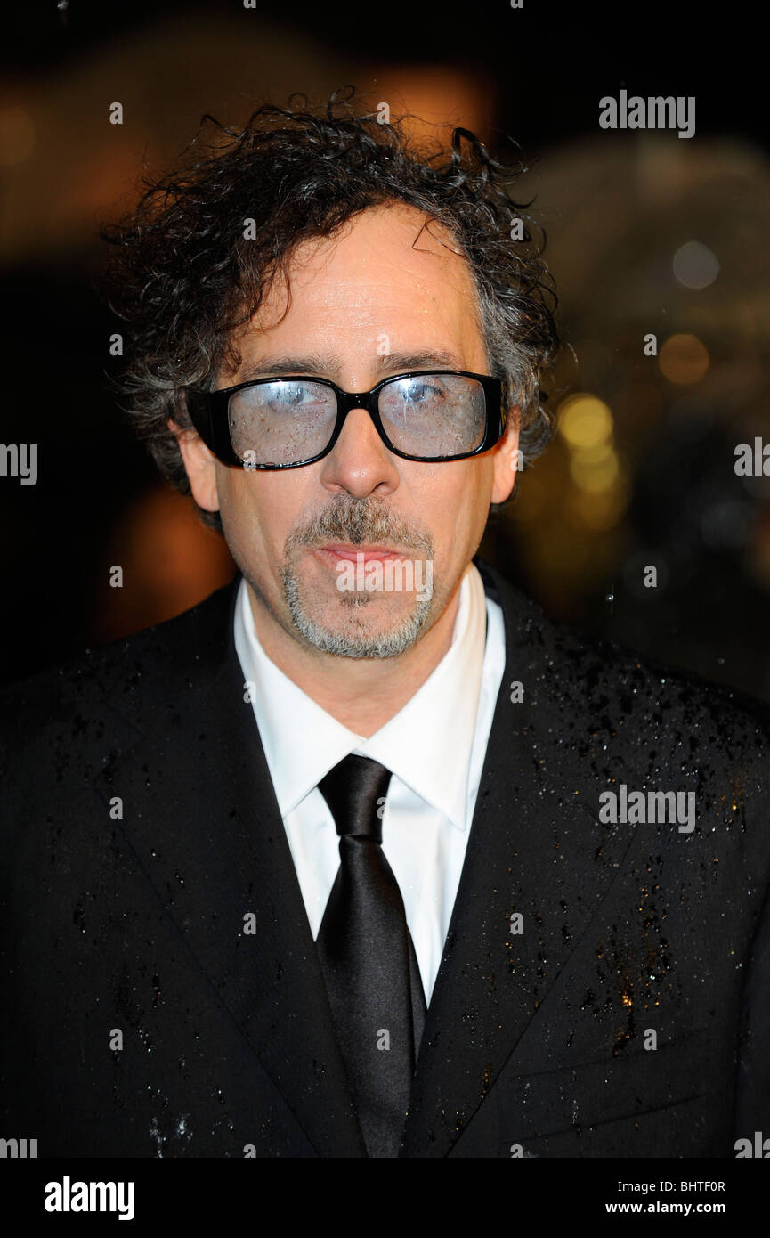 TIM BURTON ALICE IN WONDERLAND FILM PREMIERE ODEON CINEMA LEICESTER ...